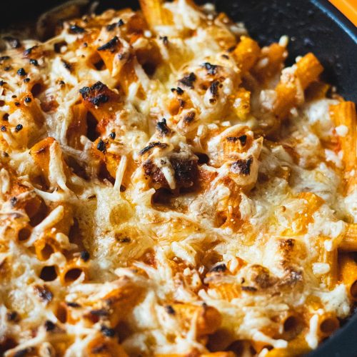 Macarrones con Chorizo Vegano — Melón Sin Jamón